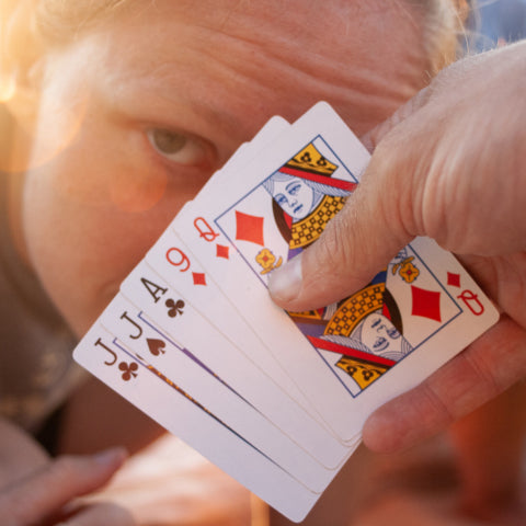 Going Alone in Euchre: 4 Signs It's Time to Make the Move – Jupmode